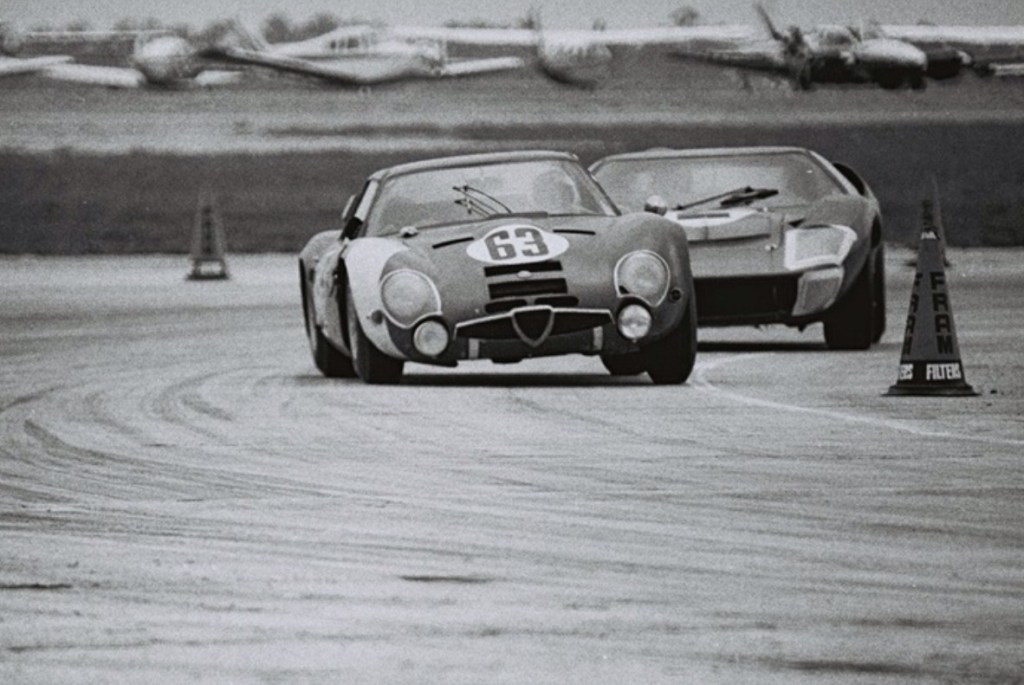 Alfa Romeo TZ2: Sebring 12 Hour 1966… | primotipo...