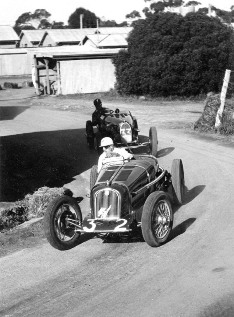Race Around The Barracks: Balcombe Army Camp: Davison ‘Little Alfa ...
