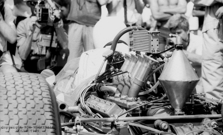 Jack Brabham: Brabham BT23E Repco, Oran Park 1968… | primotipo...