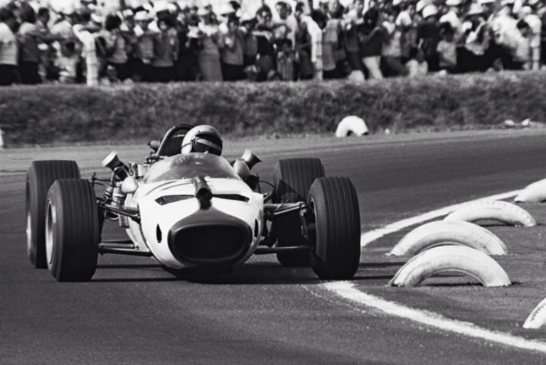McLaren’s 1966/7 F1 Cars… | primotipo...