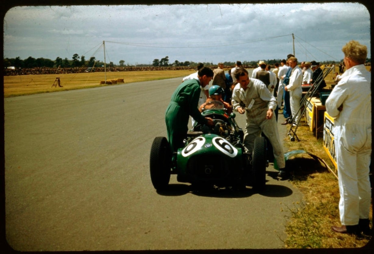Tony Gaze, HWM Alta, New Zealand 1954… | primotipo...