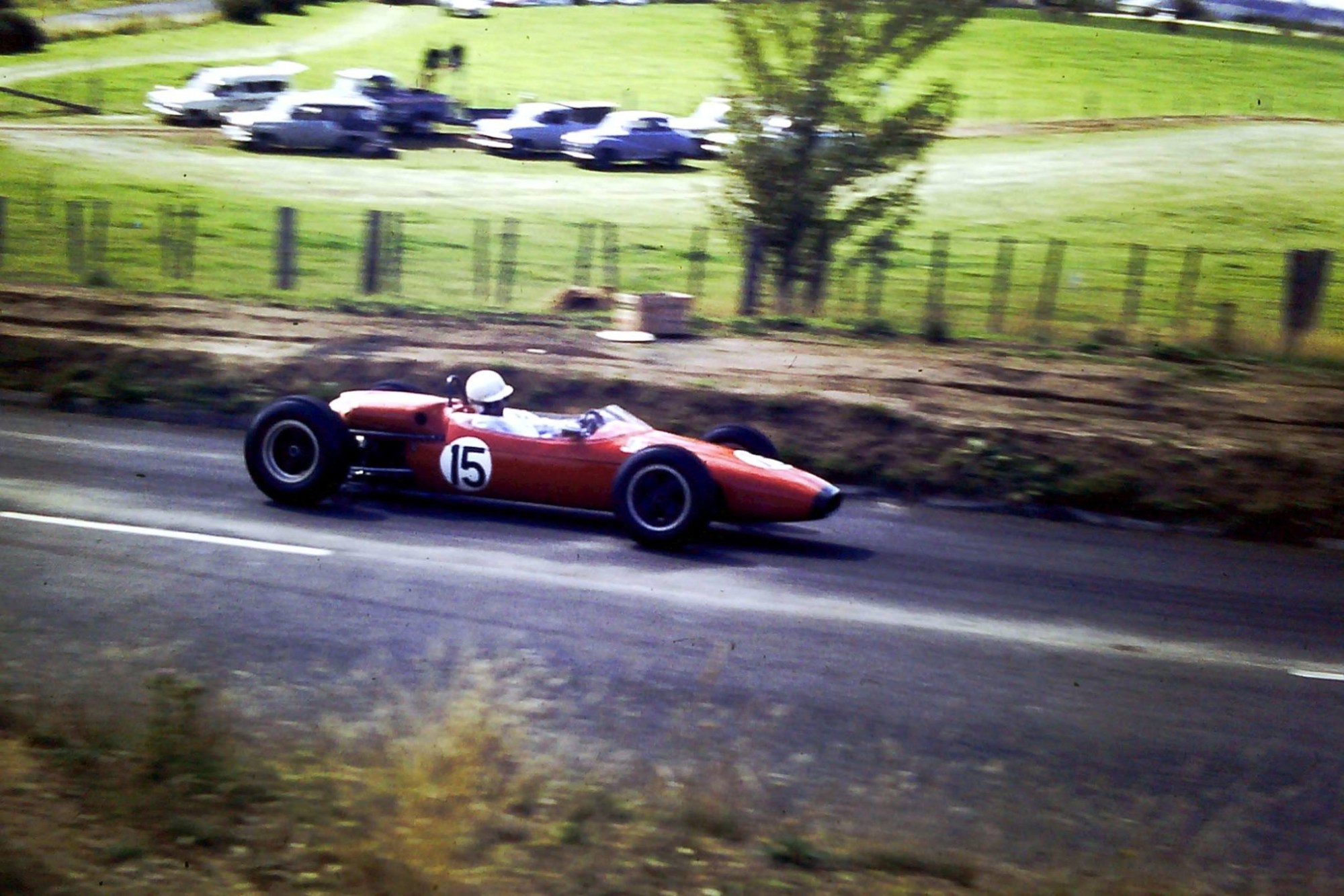 Greg Cusack and Scuderia Veloce at Longford 1964… | primotipo...