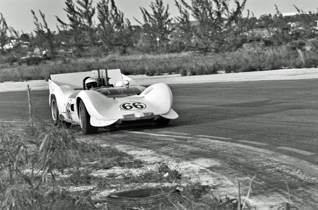 Chaparral 2D Chev | primotipo...