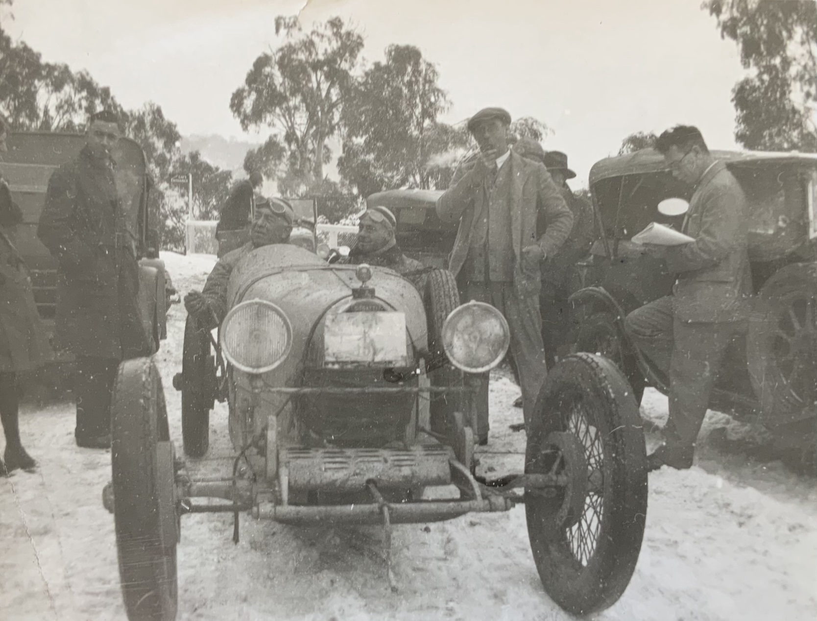 Opens 5mm before top dead centre… | primotipo...