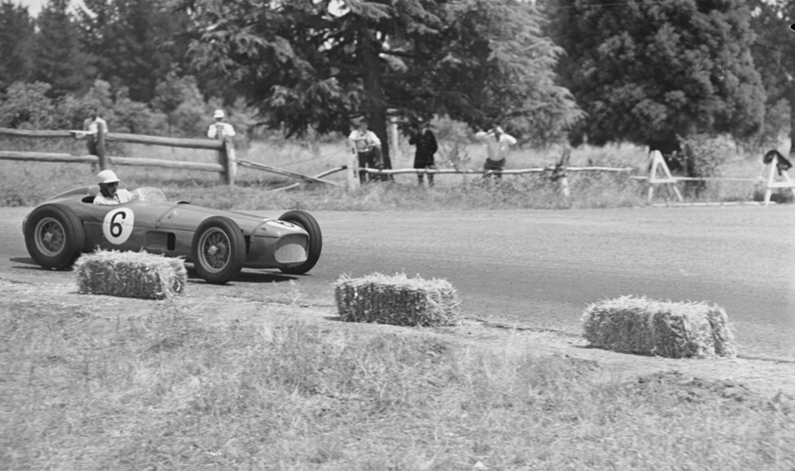 Stan Jones won the 1954 NZ GP 70 years ago today… | primotipo...